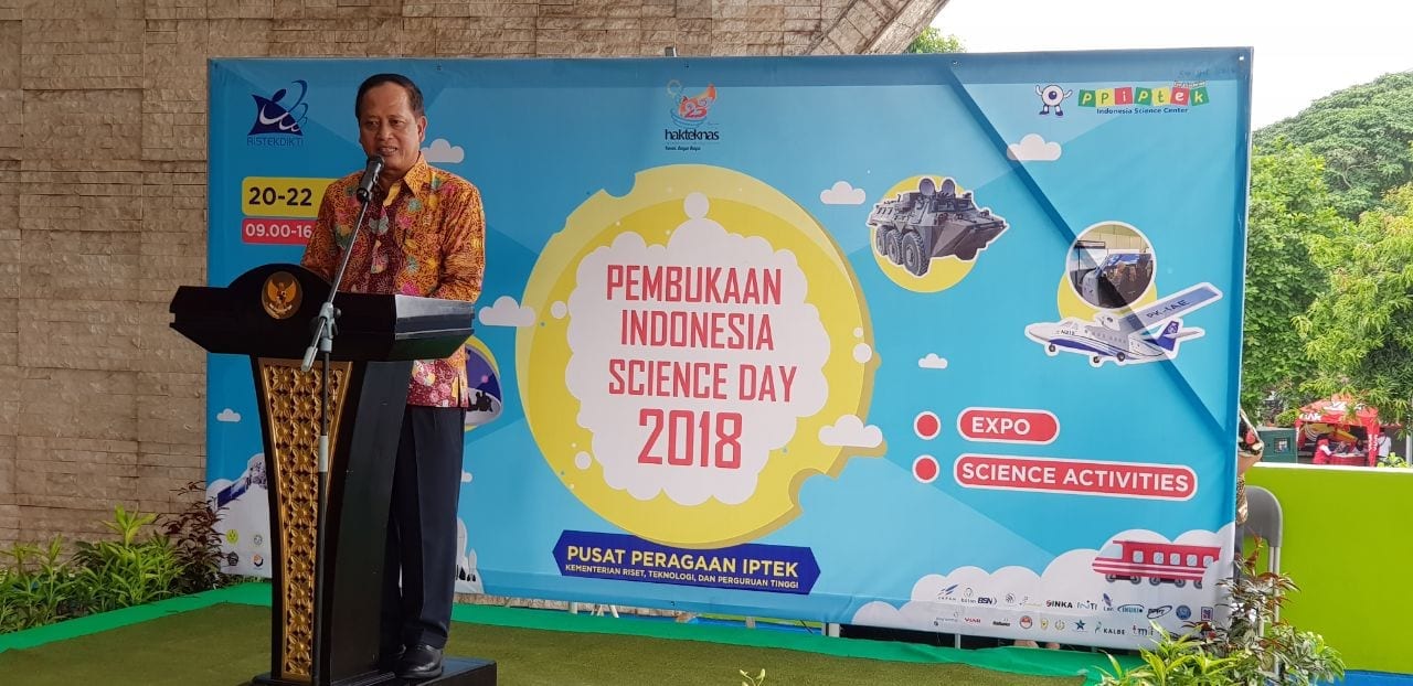 Mahasiswa FIT berpartisipasi pada acara Indonesia Science Day ...